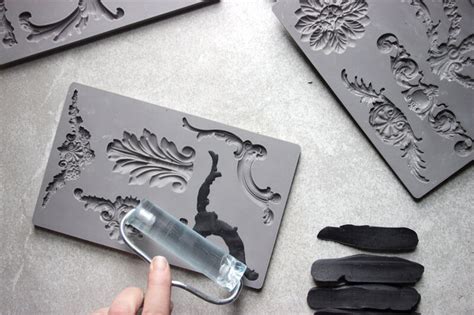 Create A Stunning Statement Necklace Iod Public