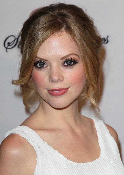 28 Dreama Walker Ideas Dreama Walker Walker Elyse Walker