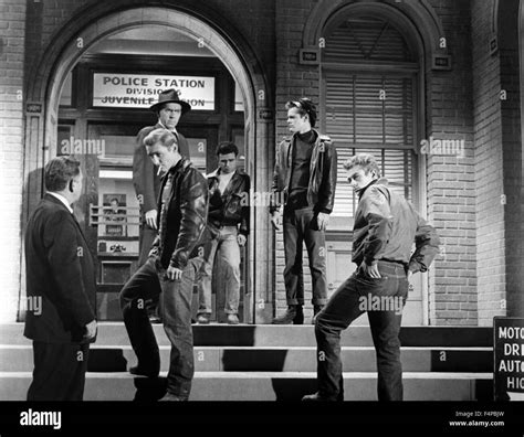 Dennis Hopper James Dean The Rebel Without A Cause 1955 Directed By