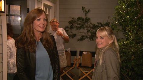 On Set With Allison Janney And Anna Faris At Mom Tvs Most Improved