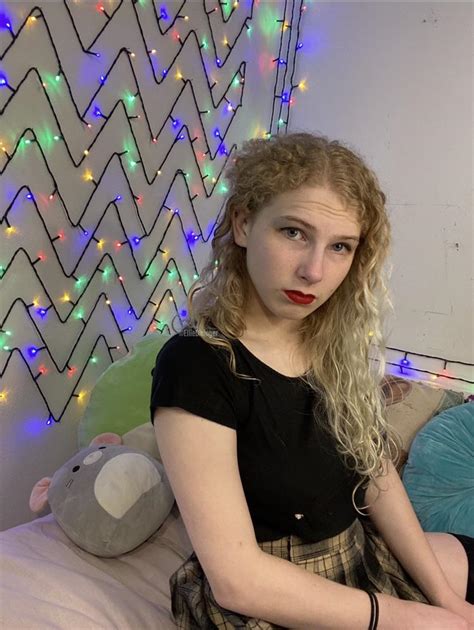 Name My New Stuffed Mouse Scrolller