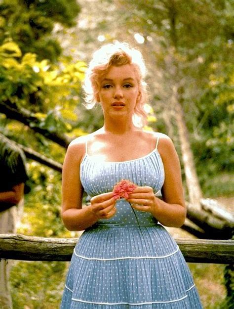 Marilyn Monroe Blue Dress Flower