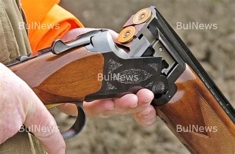 Иззеха нелегални оръжия и боеприпаси от къщи в Монтанско