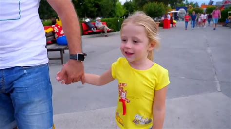 ماجراهای ناستیا و بابایی قسمت 201 بازی ناستیا و بابایی در پارک کودک جعبه