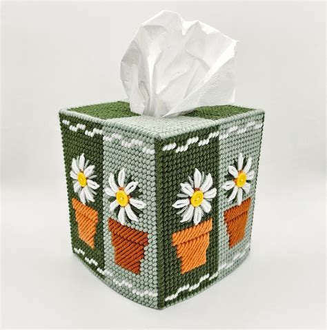 Needlepoint Green Daisy Tissue Box Cover Plastic Canvas Ready To Ship