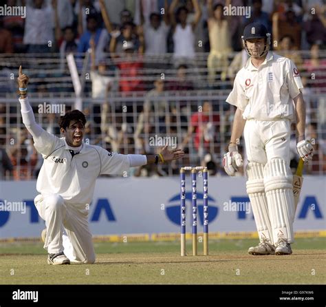 Indian Bowler Sri Sreesanth Appeals Unsuccessfully For The Wicket Of England Batsman Shaun Udal