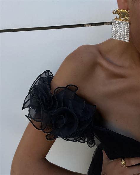 Chubika If You Have Not Seen It Yet Go Check These Amazing Raincoat Of Romantic Heroes At