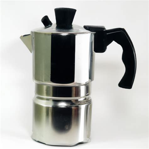 How To Brew Coffee Using An Automatic Drip Coffee Maker 2024