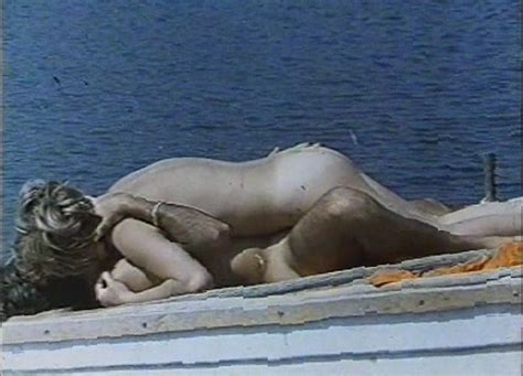 Naked Lia Flessa In To Nisi Tis Amartias