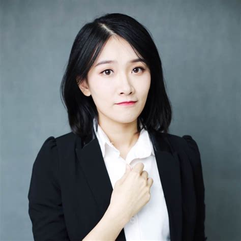Hr头像女 人事hr头像女人事 伤感说说吧