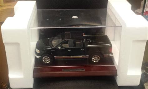 Evigna 124 Diecast Lincoln Mark Lt Dealer Edition Black In Box Rare