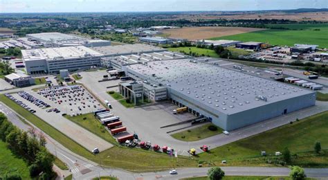 Lpp To Już Nie Tylko Sklepy To Także Logistyczny Gigant