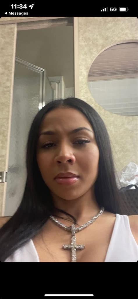 Pin By Uniquestylesss On Ry Rys World Celebrity Selfies Mariah