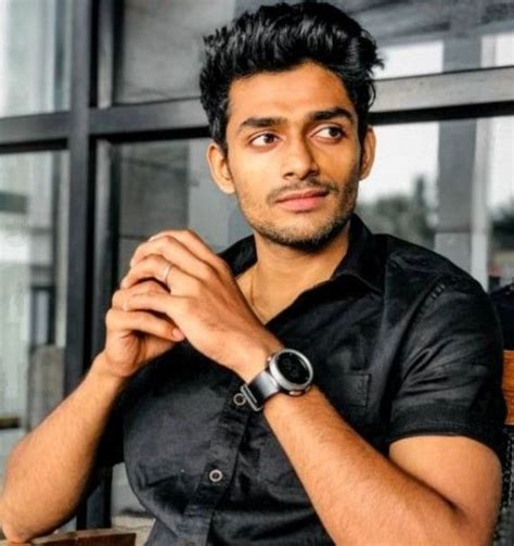 Eldhose Paul Biography In Hindi एल्धोस पॉल जीवन परिचय Starsunfolded हिंदी