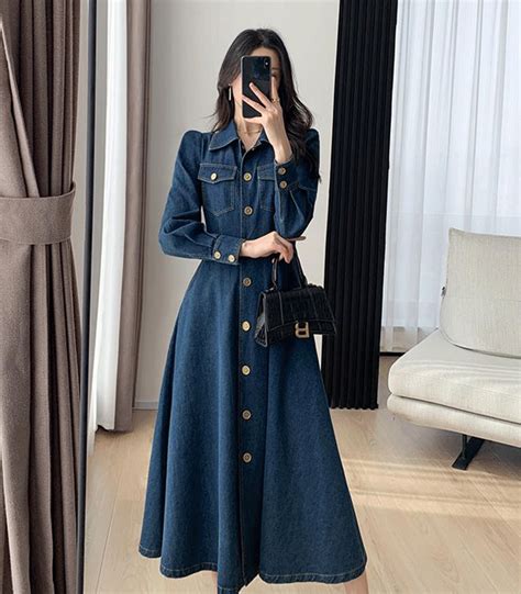 빠른배송 M사이즈 셔츠형 데님 롱 드레스여성 A라인 셔츠 카라 브이넥 슬림핏 슬림 복고풍 슬리밍 긴팔 스커트 청 원피스 트렌치 봄 여름 가을 패션 미디원피스 청원피스 봄