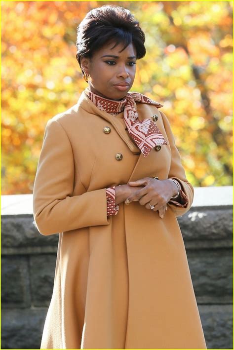 Jennifer Hudson Looks Worried While Filming Aretha Franklin Biopic