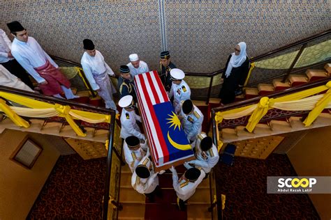 Taib Mahmuds Controversies Under Foreign Press Spotlight After His