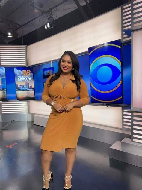 Tajma Hall Rcurvynewswomen