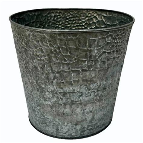 Gray Aluminium Galvanized Planters At Rs 800piece In Moradabad Id 2854350462797