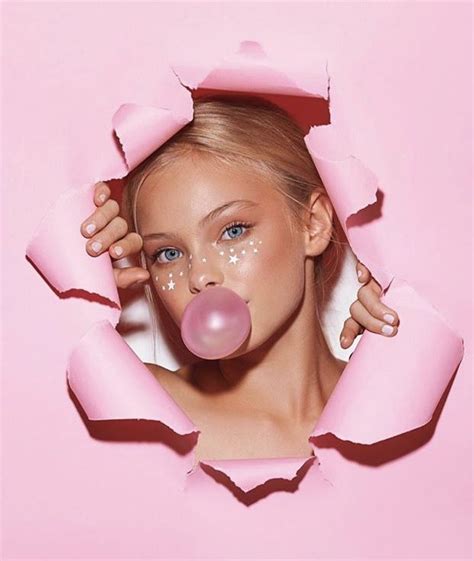 Monochromatic Photoshoot Candy Photoshoot