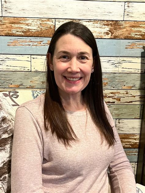 Holly Plotnick Licensed Clinical Social Worker In Burke Virginia