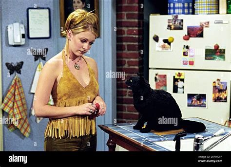 Melissa Joan Hart Salem Sabrina The Teenage Witch Season 7 2002