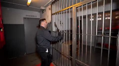 Intento Escaper De La Carcel Con El Calvo Y Enano Nos Pillan