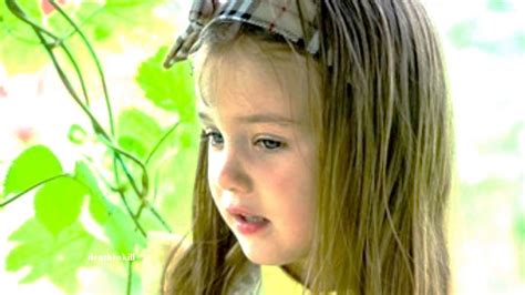 Kristina Pakarina Nya з Youtube