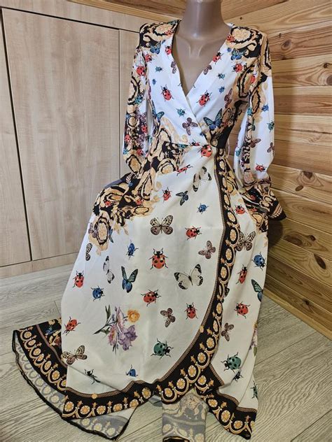 Брендові плаття — ціна 900 грн у каталозі Довгі сукні Купити жіночі речі за доступною ціною на