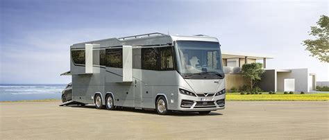 Wohnmobil Vario Perfect 1200 Platinum 4 Slide Outs