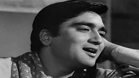 Sunil Dutt ১০০ উট চাই একটা কম হতেই করণের বাবার সঙ্গে কী করেন সুনীল Bengali News Sunil