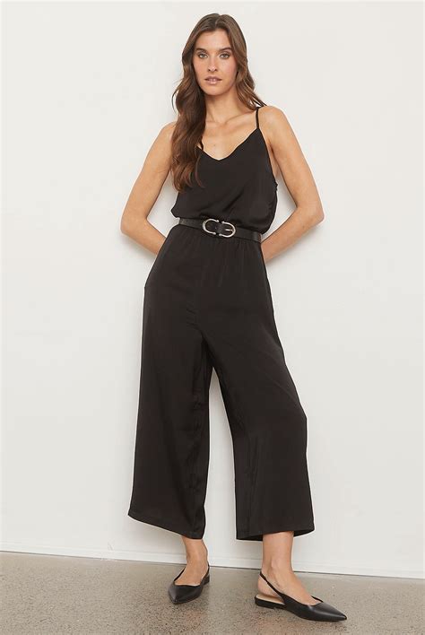 Basement Enterito Mujer Basement