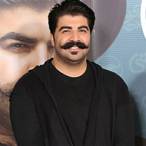 بیوگرافی خواندنی و عکس های جدید بهنام بانی و مادر و همسرش