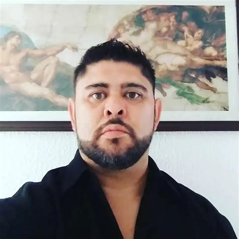 Irvin Irvin200477 • Threads Say More