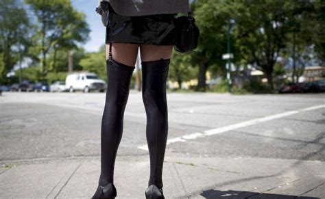 Filosof Det Er En Menneskeret At Tage Stoffer Og Sælge Sex Kristeligt Dagblad