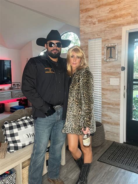 Rip And Beth Halloween Costumes For Teens Girls Couple Halloween Costumes For Adults