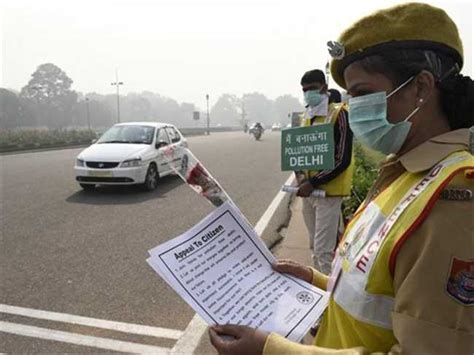 दिल्ली में ऑड ईवन के पहले दिन 26 लाख रुपए से अधिक के चालान बने