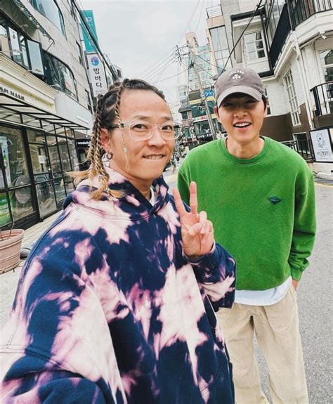 팝핀현준 슈퍼스타 송중기에 감동 모든 걸 갖춰 N샷 뉴스1