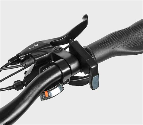 pedal assist vs throttle understanding the difference on an ebike