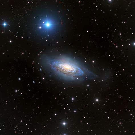Ngc 3521 Flocculent Spiral Galaxy Sky And Telescope Sky And Telescope