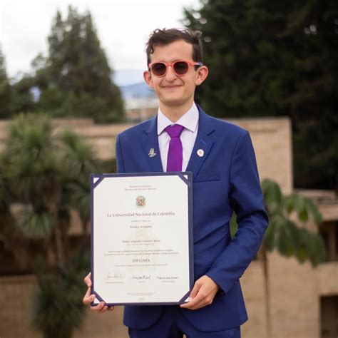 Mateo Camacho Mateomedicina • Instagram Photos And Videos