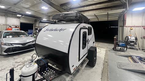 Bushwacker 10hd Roof Top Tent Upgrade Youtube