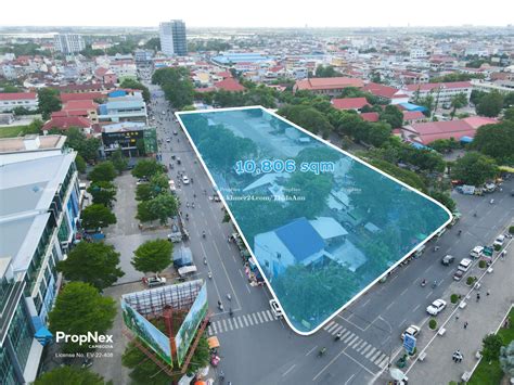 Great Opportunity To Buy Or Lease With Four Frontages Site With River
