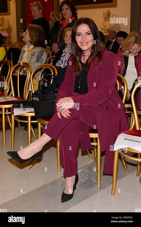 Francesca Rettondini Profiles Storie Italiane • Serije • Tvprofil Gheub