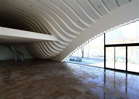 Undulating Brick Roof In Iran Encourages Public To Walk On It