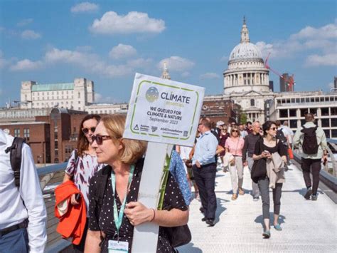 Businesses Demonstrate Against Uk Governments Attitude Towards Climate