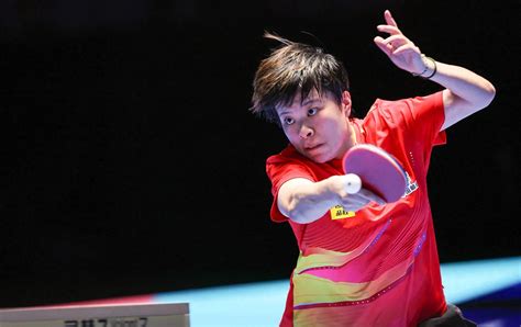 王艺迪3比0击败伊藤美诚，发球有特点，限制了对方的前三板 知乎