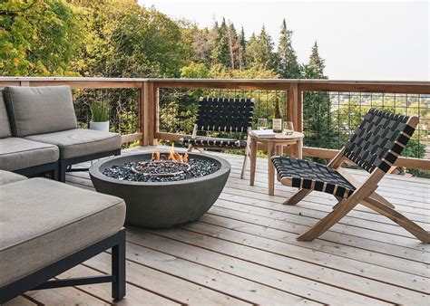 10 Gorgeous Decks With Fire Pits With Stunning Views To Match Decoist