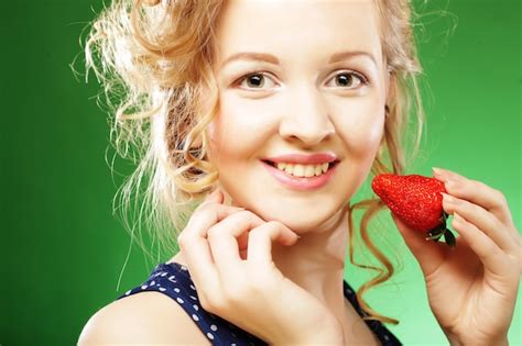 Mulher Morango Imagens Download Grátis No Freepik