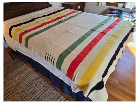 Vintage Pendleton Wool Blanket 5 Stripe Great Condition 79 By 70 Inches
